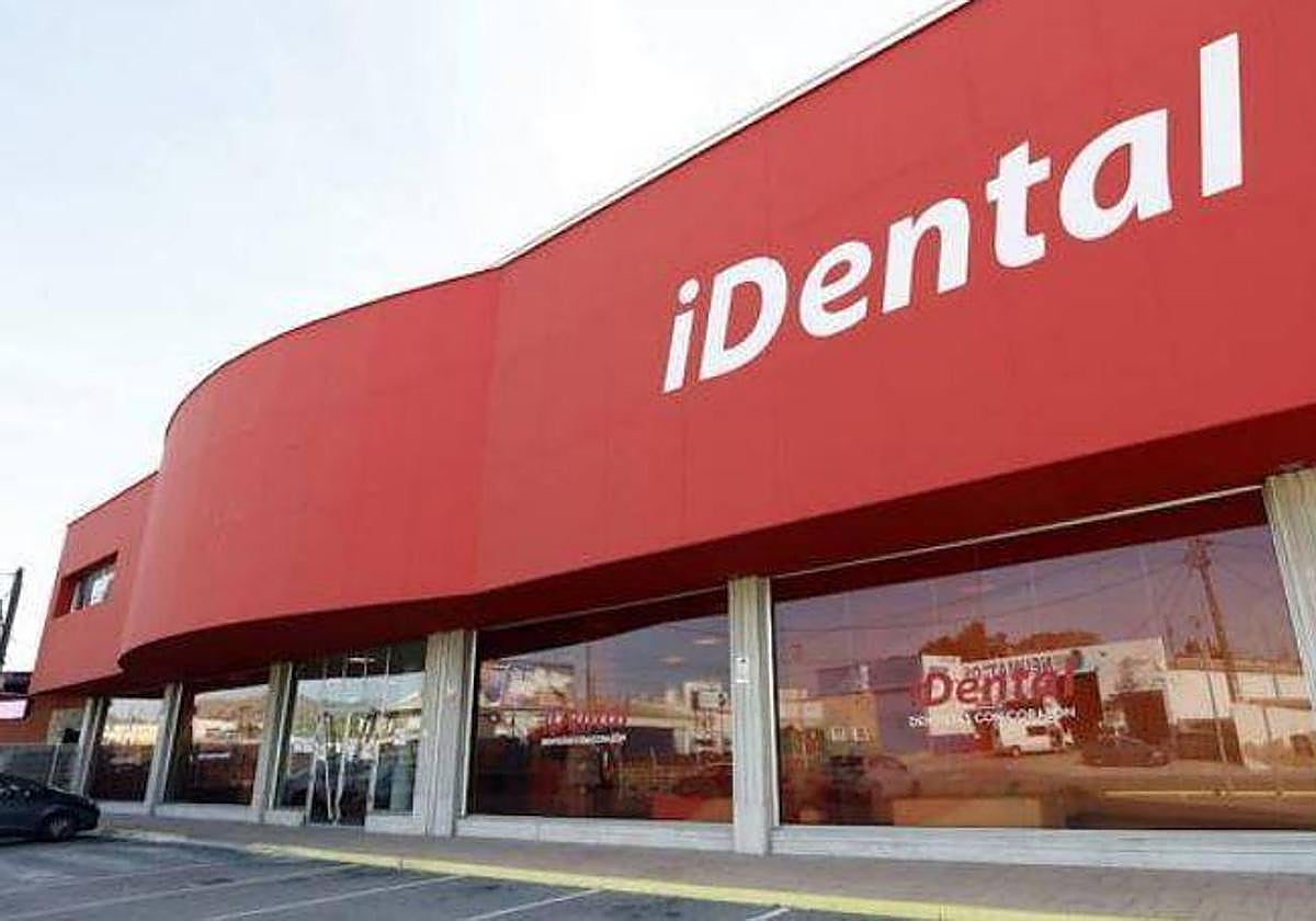 Confirman los tres años de cárcel a dos expropietarios de iDental y rebajan la pena a otros tres ...
